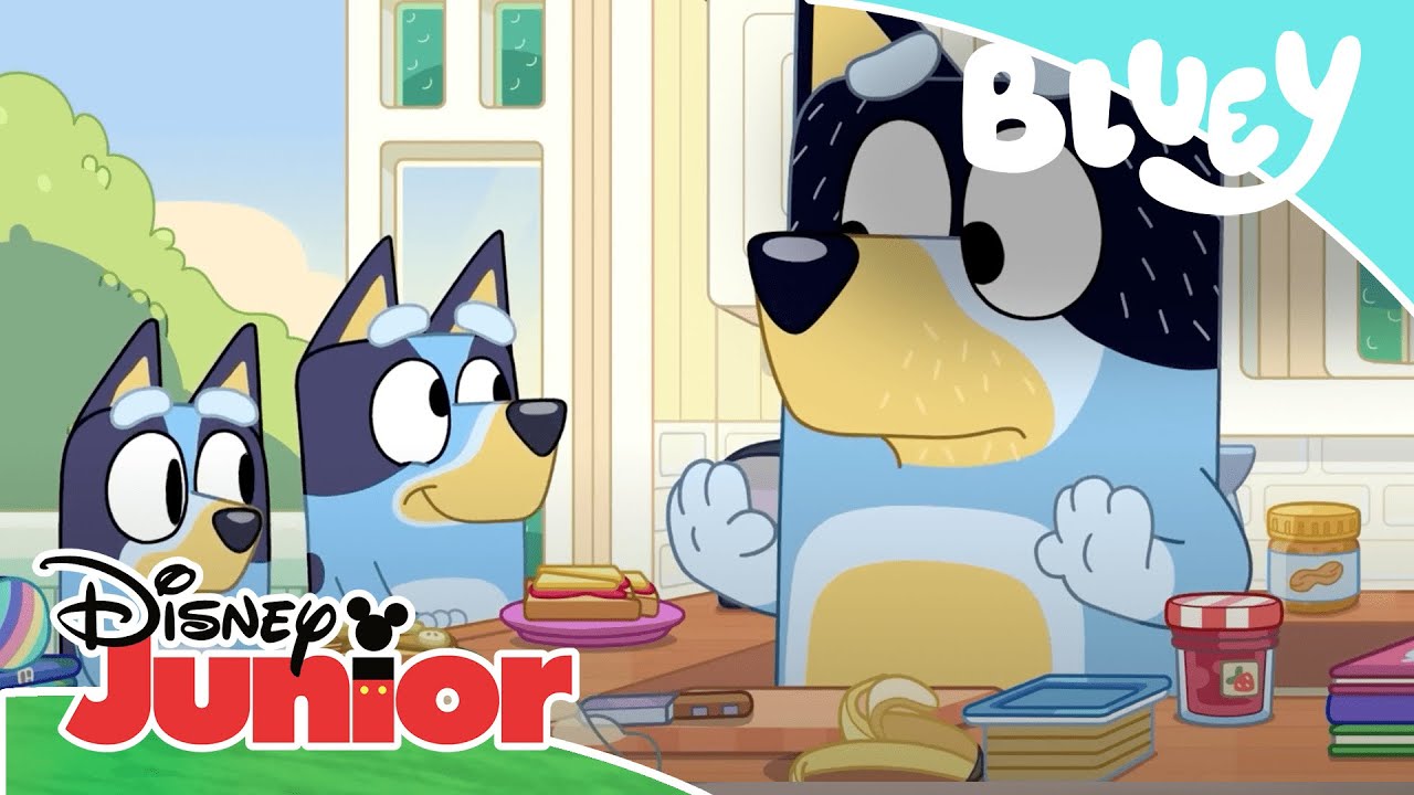 Bluey: Como dos gotas de agua | Disney Junior Oficial - YouTube