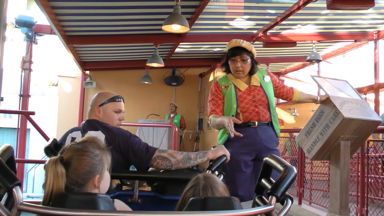 Take Flight at Goofy's Sky School, Disney California Adventure ...