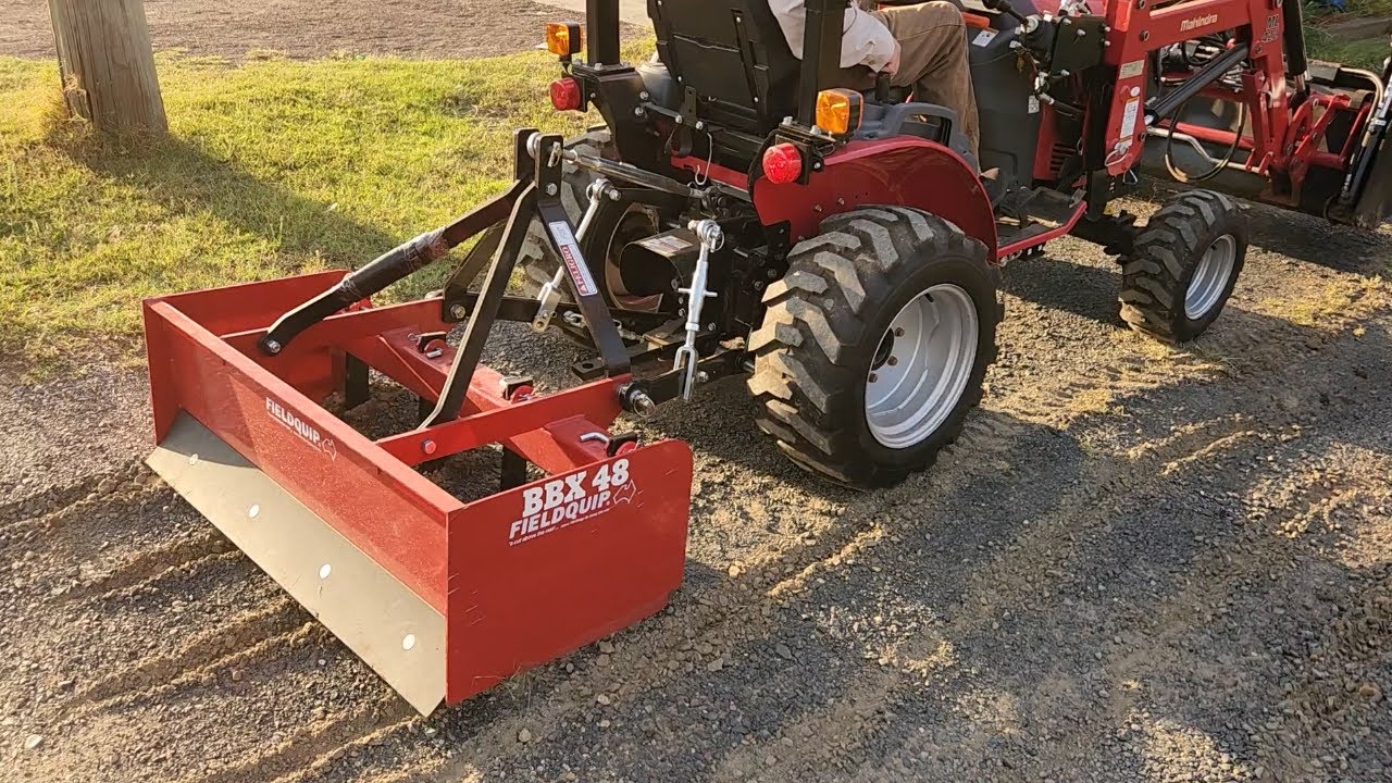 Fixing a gravel driveway & car park – box blade, ripper & 4-in-1 bucket ...
