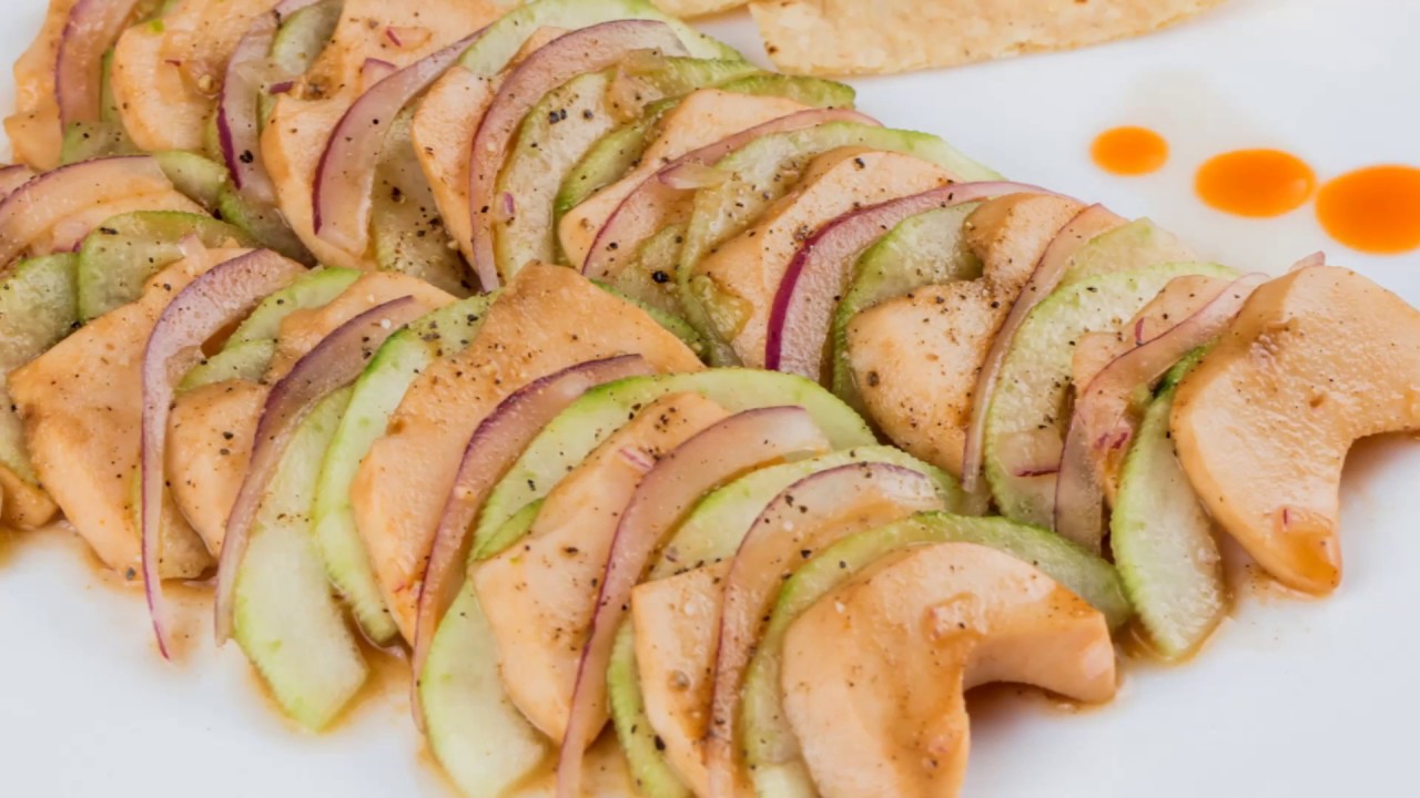 Aguachile de abulón - YouTube