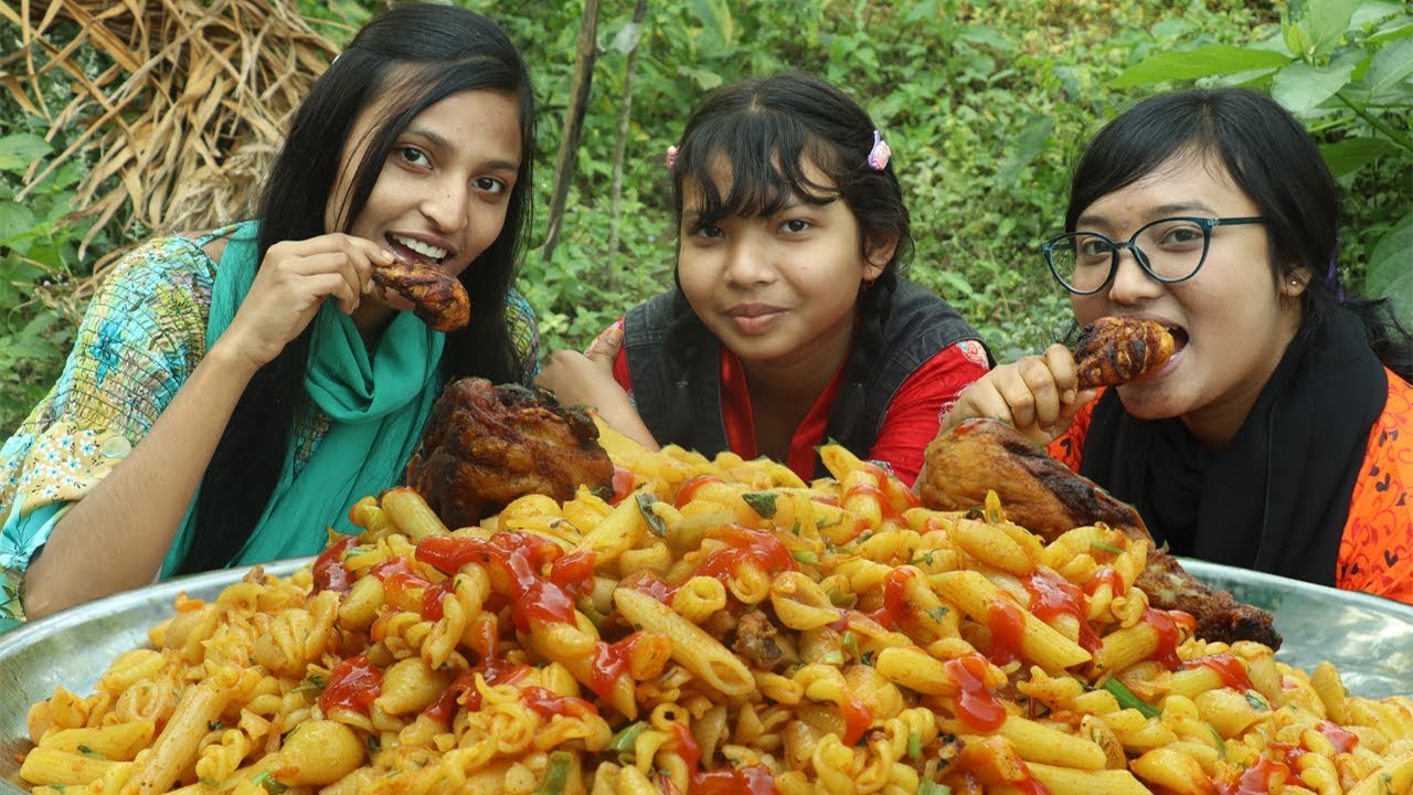 Amazing Chicken PASTA | Delicious Pasta Recipe Cooking in Village ...