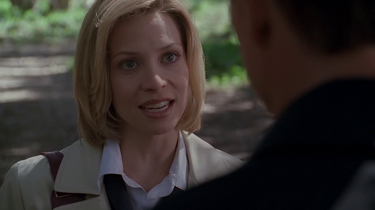 The X-Files - Agent Leyla Harrison introduction [8x19 - Alone] - YouTube