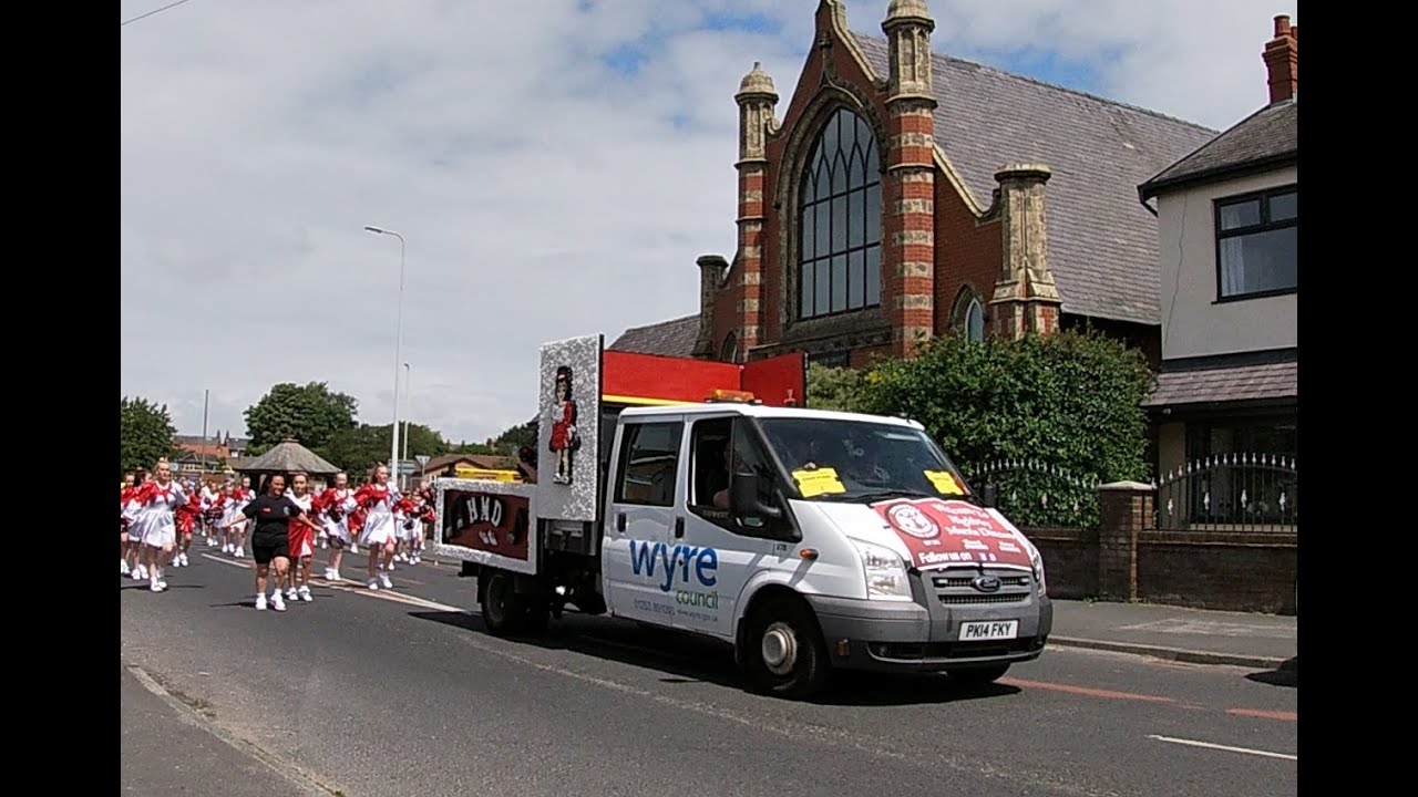 Thornton Cleveleys Gala Day Parade 2022 - YouTube