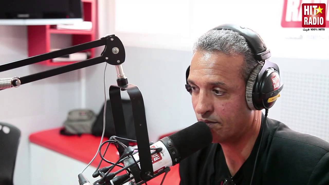 AZIZ BOUDERBALA AU TELEPHONE AVEC HASSAN FADIL SUR HIT RADIO - YouTube