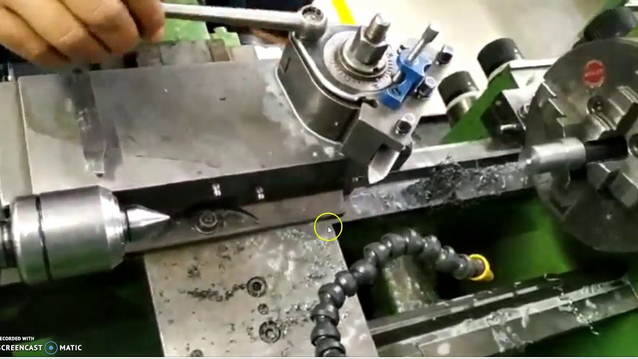 Centrado de cuchilla de rosca en el torno - YouTube