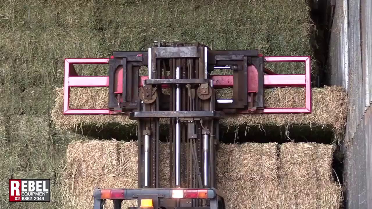 Rebel Equipment hay grab - YouTube