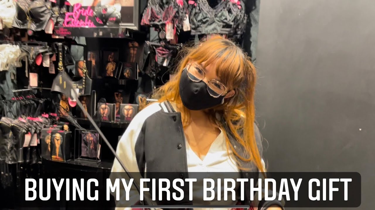 Buying My First Birthday Gift | Random Vlog | Rowhi Rai - YouTube