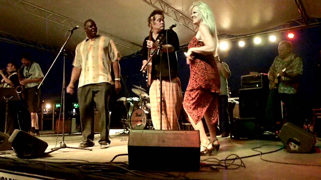 Henry Lawrence Bands On The Sand with The Steve Arvey Horn Band 2012 ...