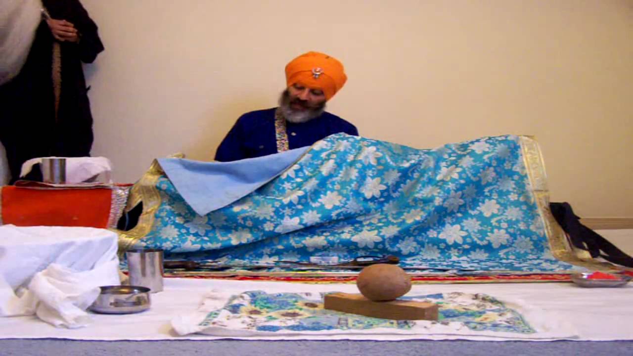 Chandi Di Vaar along with ardas - YouTube