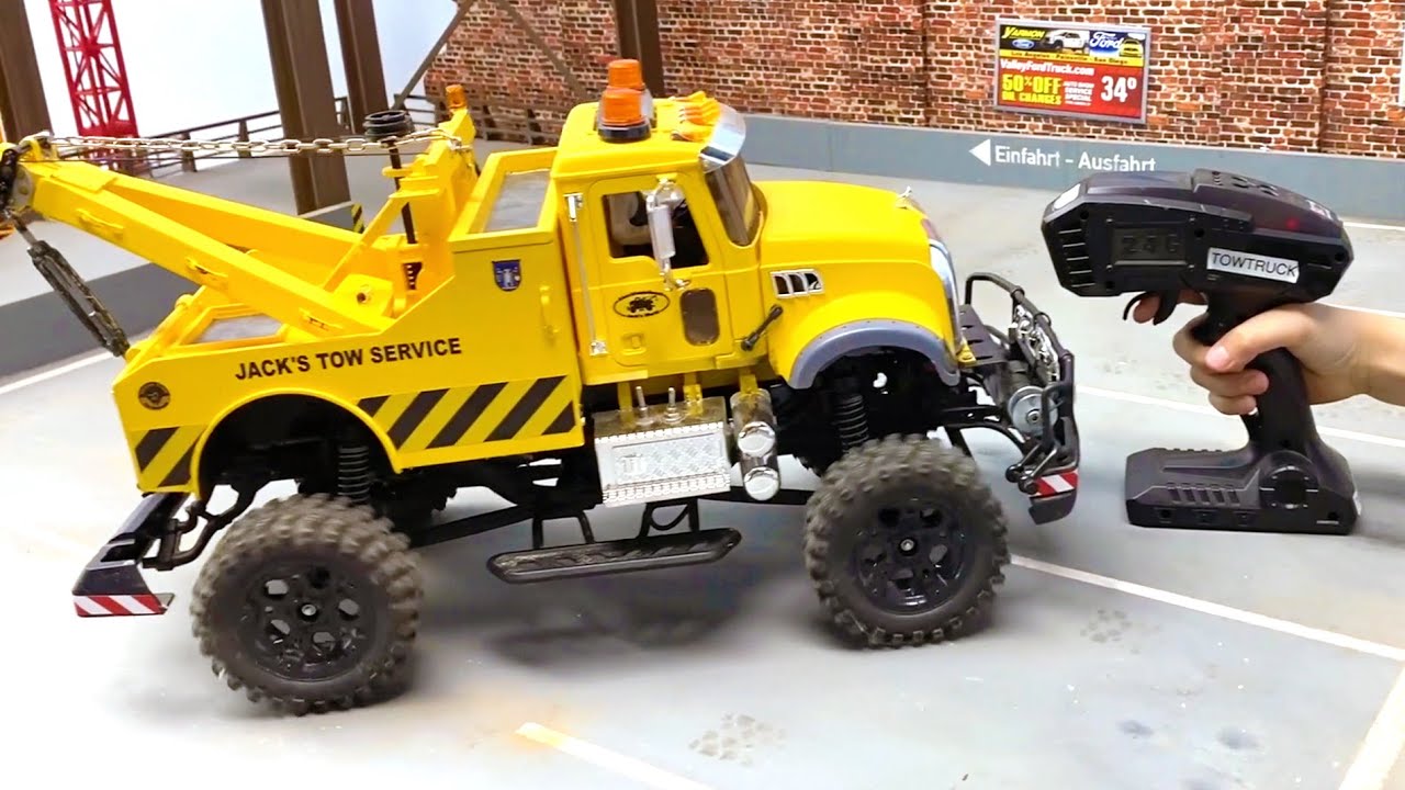 RC TowTruck | Bruder Mack Crawler 4x4 | Unique RC Conversion! - YouTube
