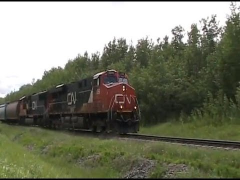 CN Train Spotting: ES44DC Sisters!!! | CN 2309 5727 & DPU 2308 Leads CN 411 West 6/13 6/13/12 ...