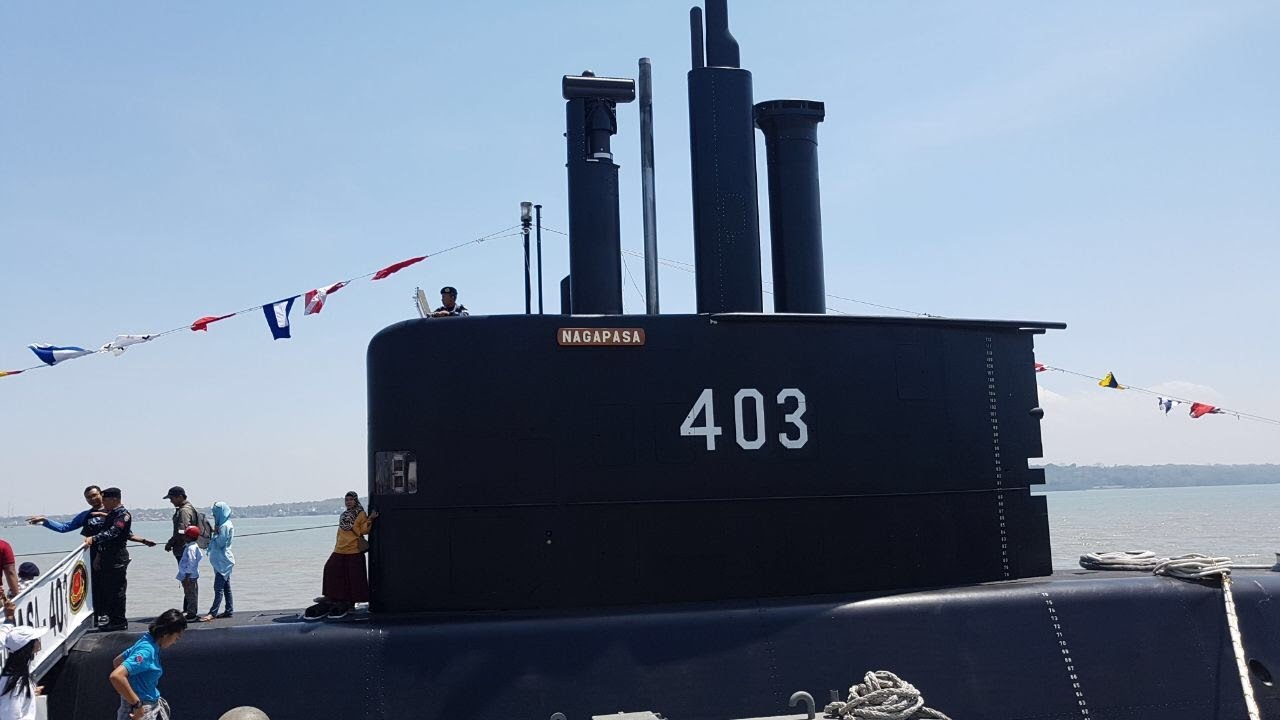 Melihat lebih dekat Kapal Selam terbaru TNI AL- KRI Nagapasa (403 ...