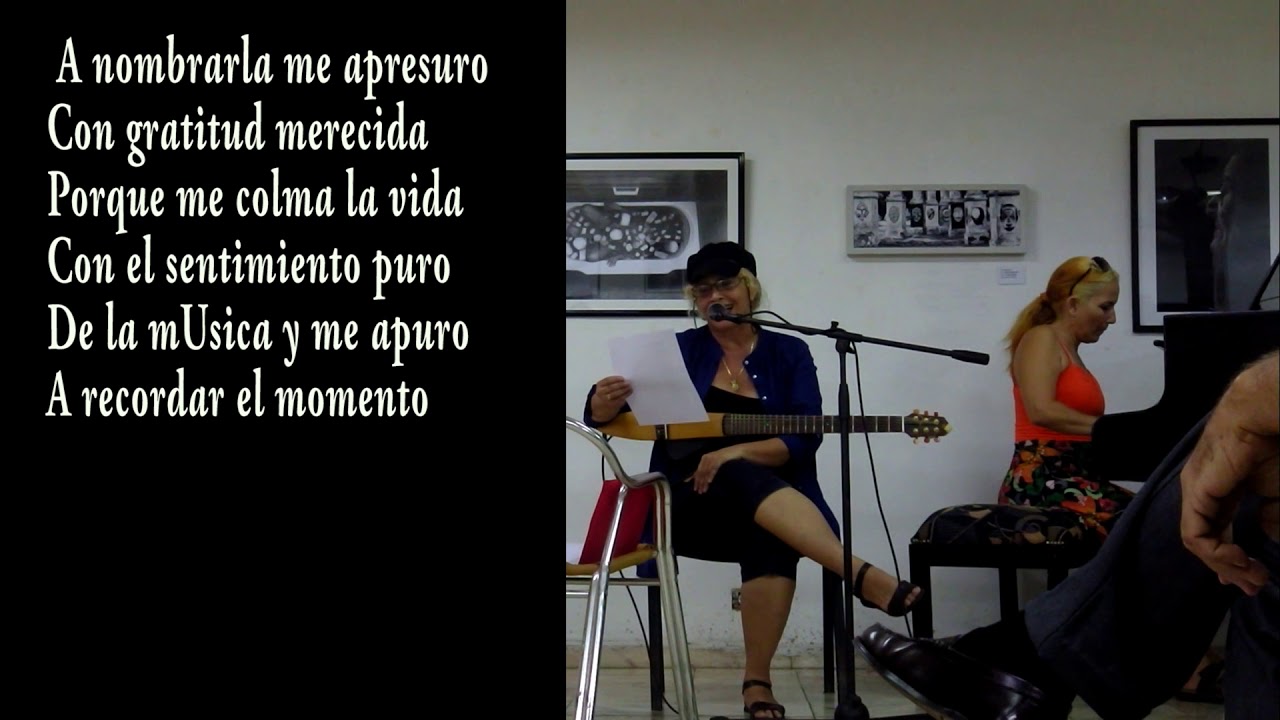 Barbara Milian con Efrain Amador - YouTube