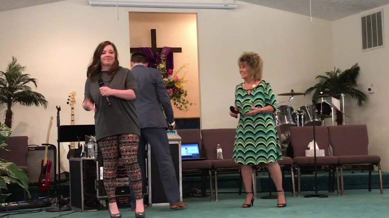 The Original Horrell Family - “Jesus Saves” - YouTube