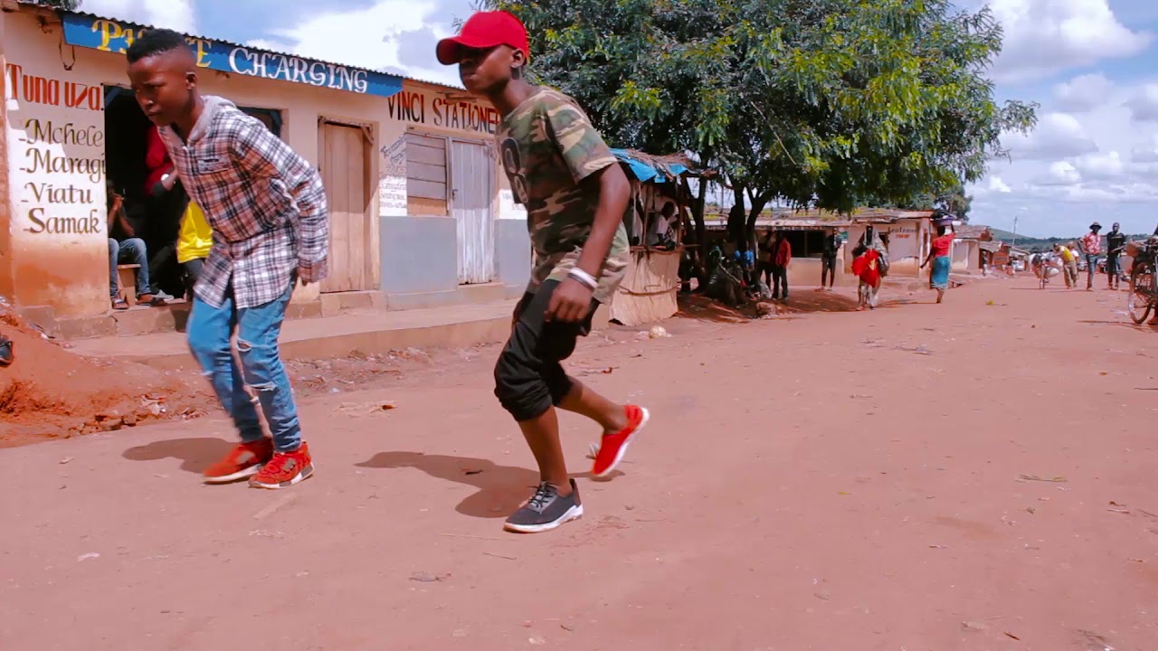 Rayvanny ft DJ Maphorisa Makulusa by Salama Africa Dance Crew - YouTube