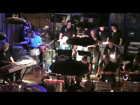 Groove Blues-Ken Loomer Big Band-Drum Solo Ending - YouTube