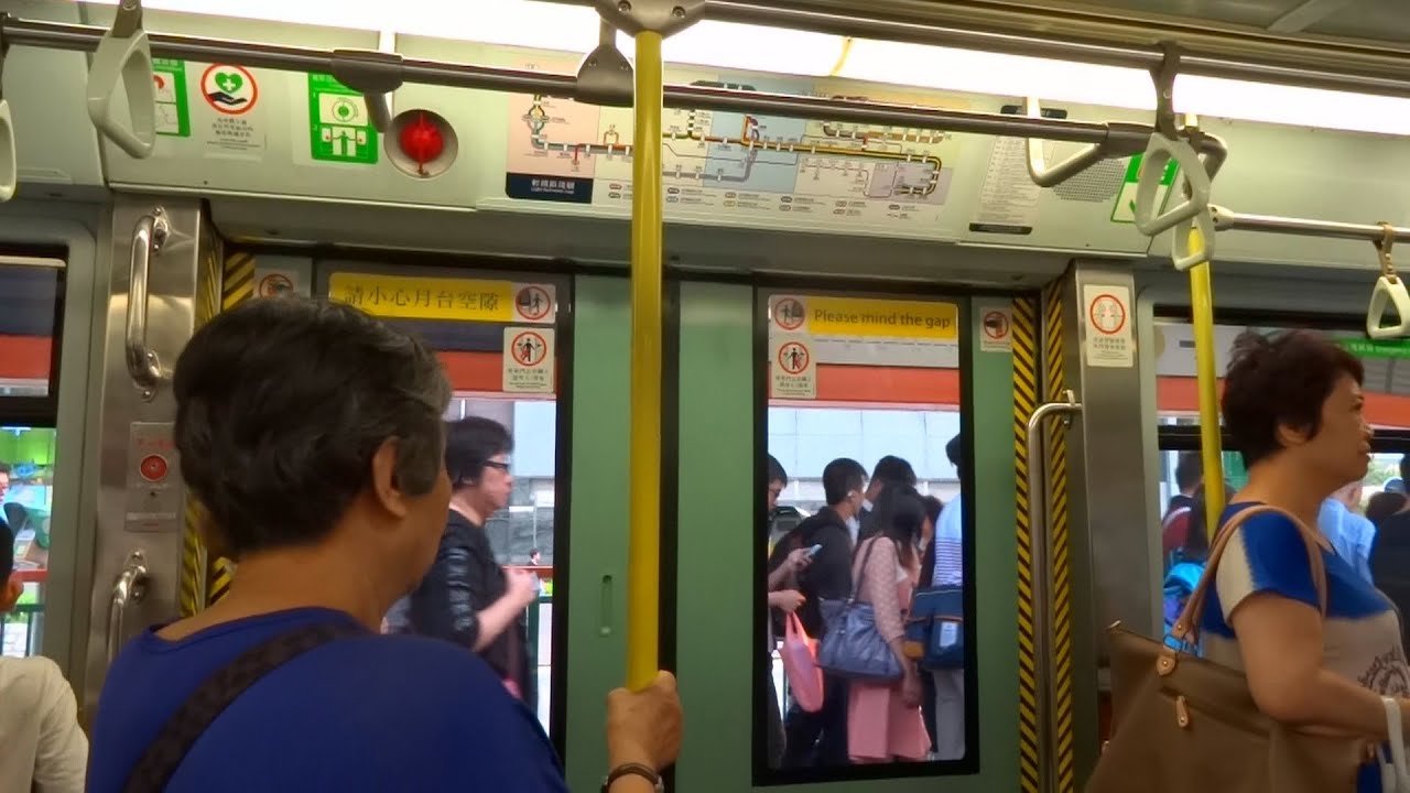輕鐵新里程】港鐵 LRT 705綫 第三期輕鐵車輛 (1110) 天慈至天恆 - YouTube