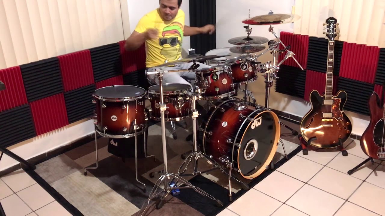 Dont Stop Believing Drumcover - YouTube