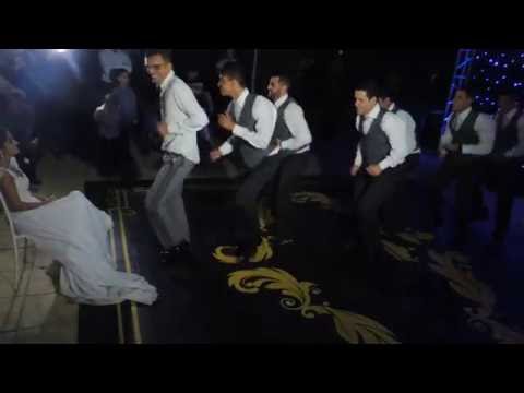 Casamento Iza e Thadeu - Coreografia Padrinhos
