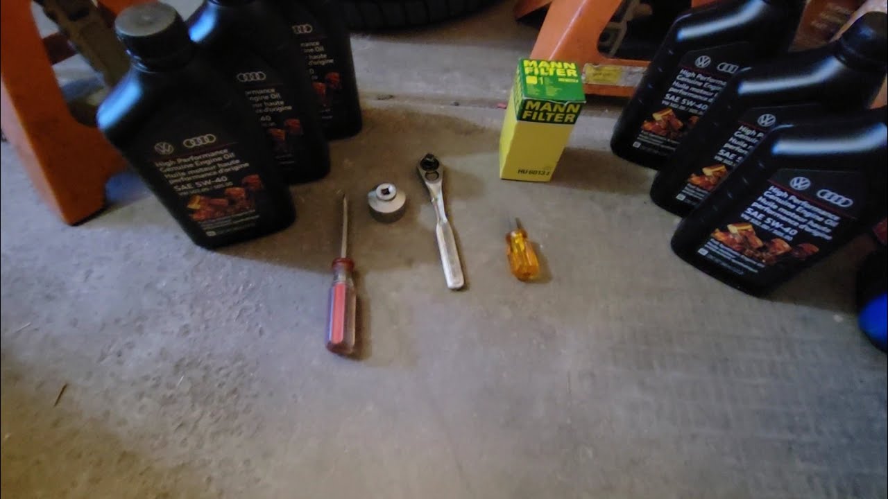 How to change engine oil in a 2017 VW Golf MK7 Sportwagon MQB 1.8 TSI ...