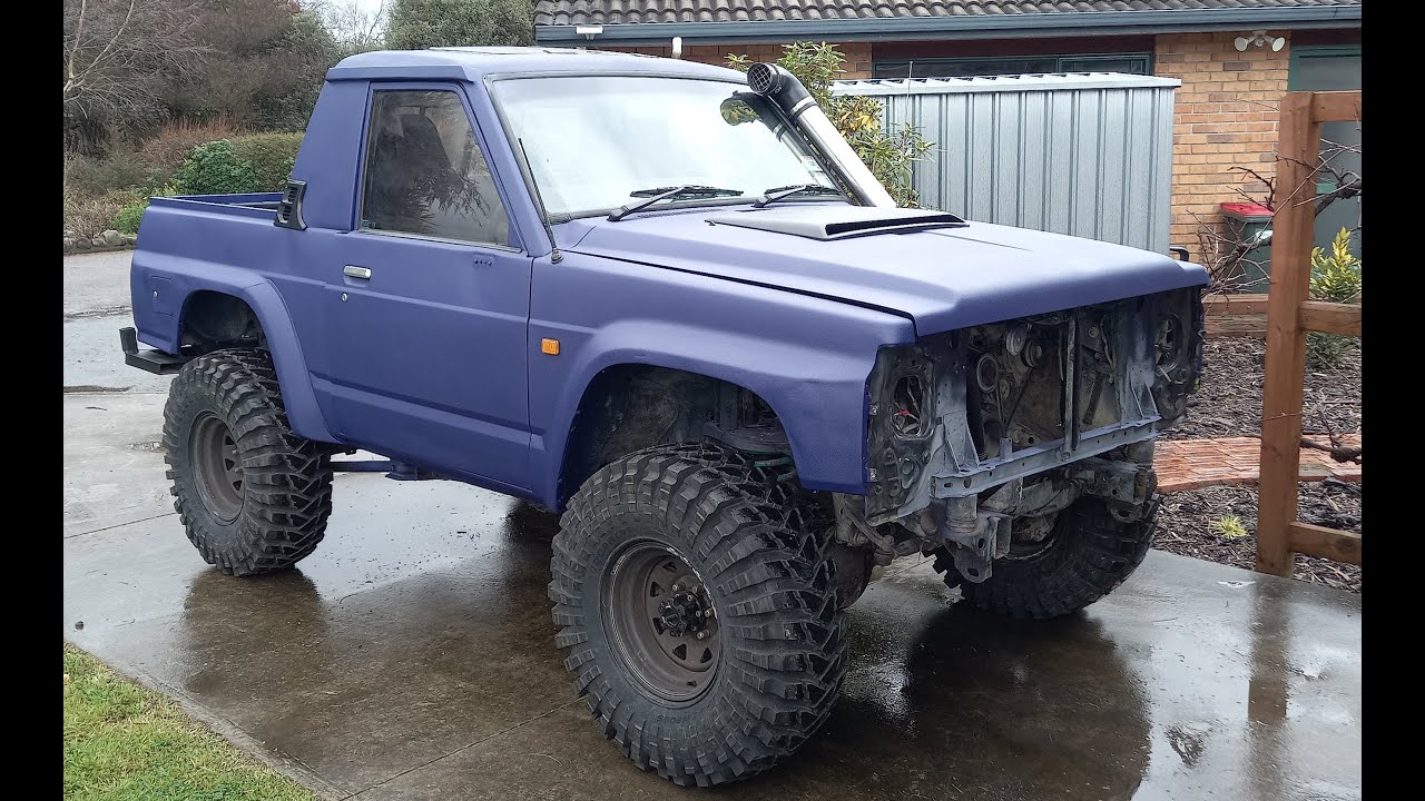 Part 4 Raptor coat a Nissan Patrol - YouTube