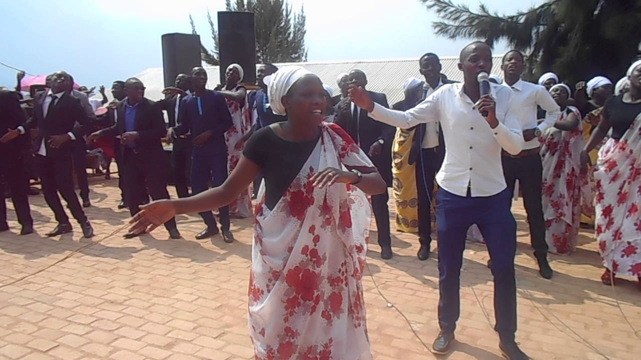 Irebere urugendo rw'amateka Choral Horeb y'i Cyangugu yagiriye isumba ...