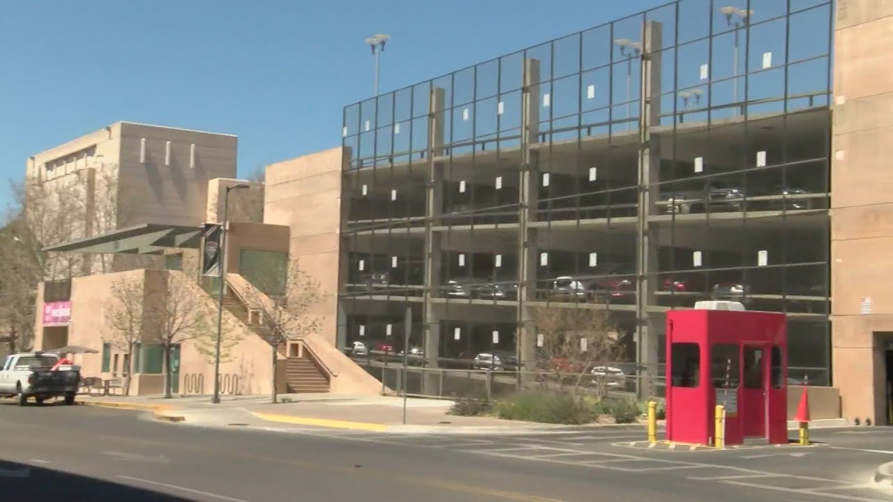 UNM police investigate pellet gun shootings on campus - YouTube