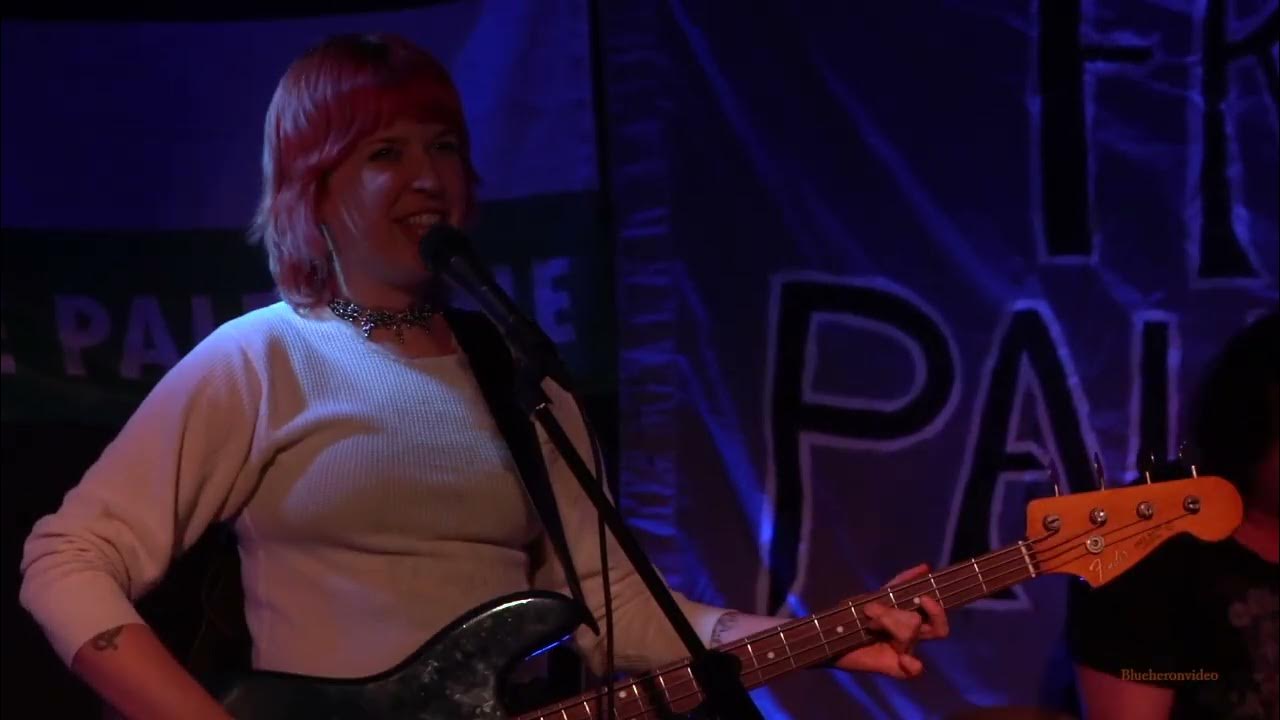 Fugitive Bubble at Black Water Bar 12, 7, 2023 - YouTube