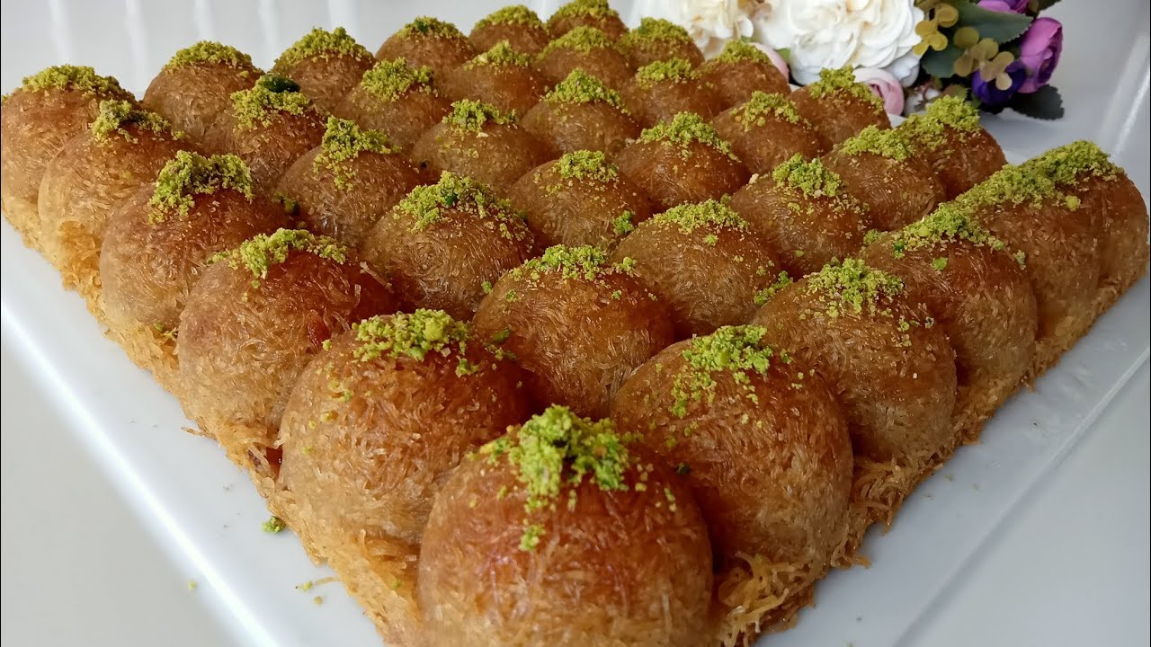 KADAYIFI BİRDE BÖYLE DENEYİN KALIPTA BASMA KADAYIF 👌 KADAYIF TATLISI ...