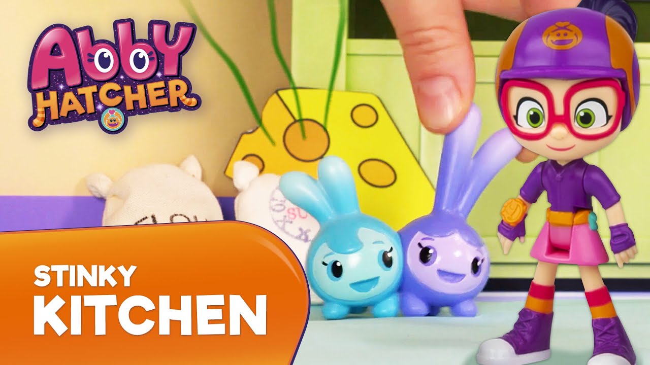 Abby Hatcher Something Stinky in Chef Jeff’s Kitchen Toy Pretend Play ...