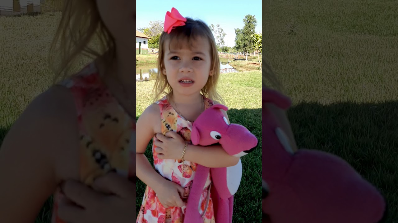 Lívia - feliz dia dos pais - YouTube