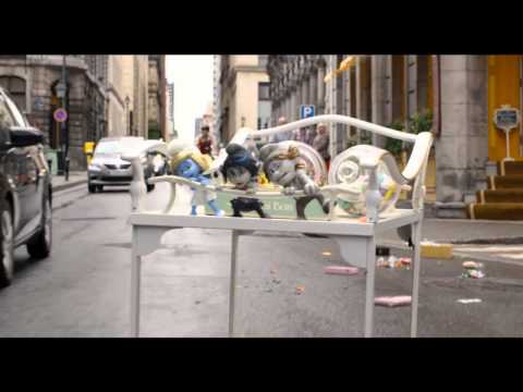 SMURFS 2:  Candy Store Cart Ride