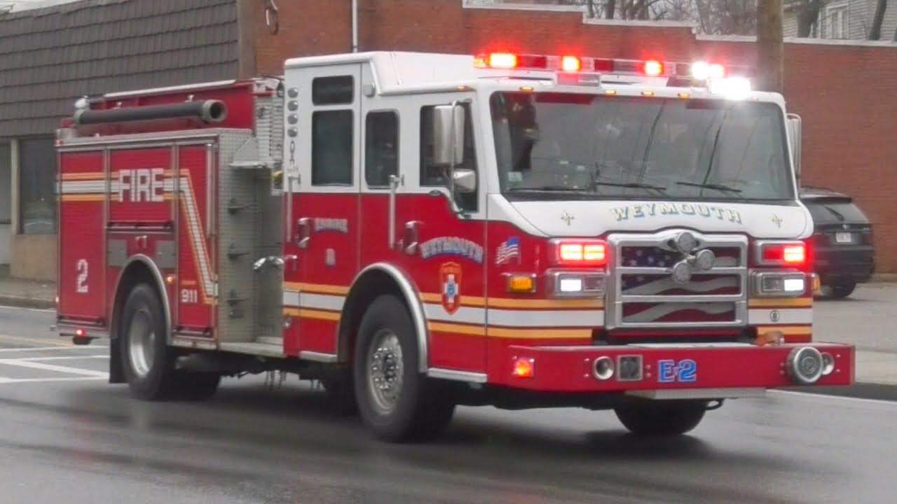 Weymouth, MA Fire Department Engine 2 Responding - YouTube