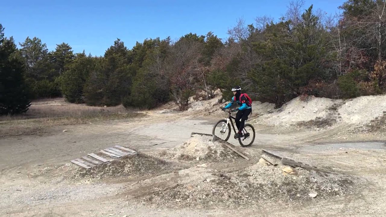 Gary doing sweet jumps - YouTube