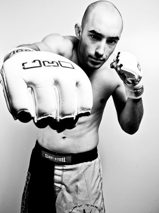 MMA pro fighter James Whiston Interviewed by Gavin Townsend - YouTube