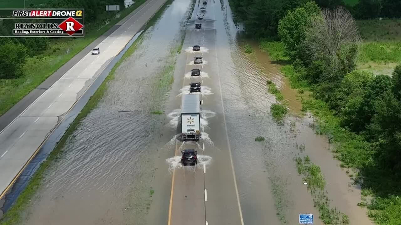 DRONE12: Flooding on Hwy. 60 in Butler County, Mo. - YouTube