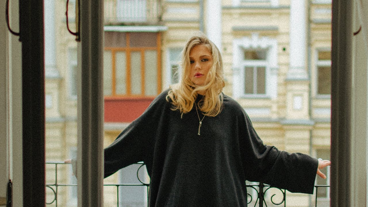 ALISA - Може(lyrics video) - YouTube