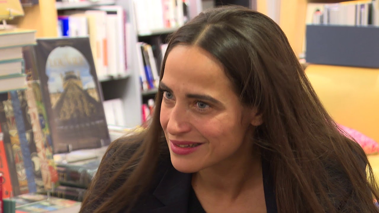 Claire Berest, Dialogues littéraires - YouTube