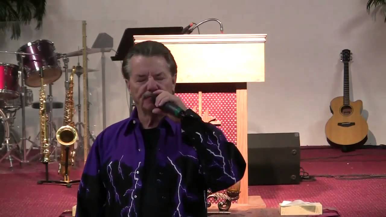 2013 03 04 Bobby Record Shes Not Praying Anymore - YouTube