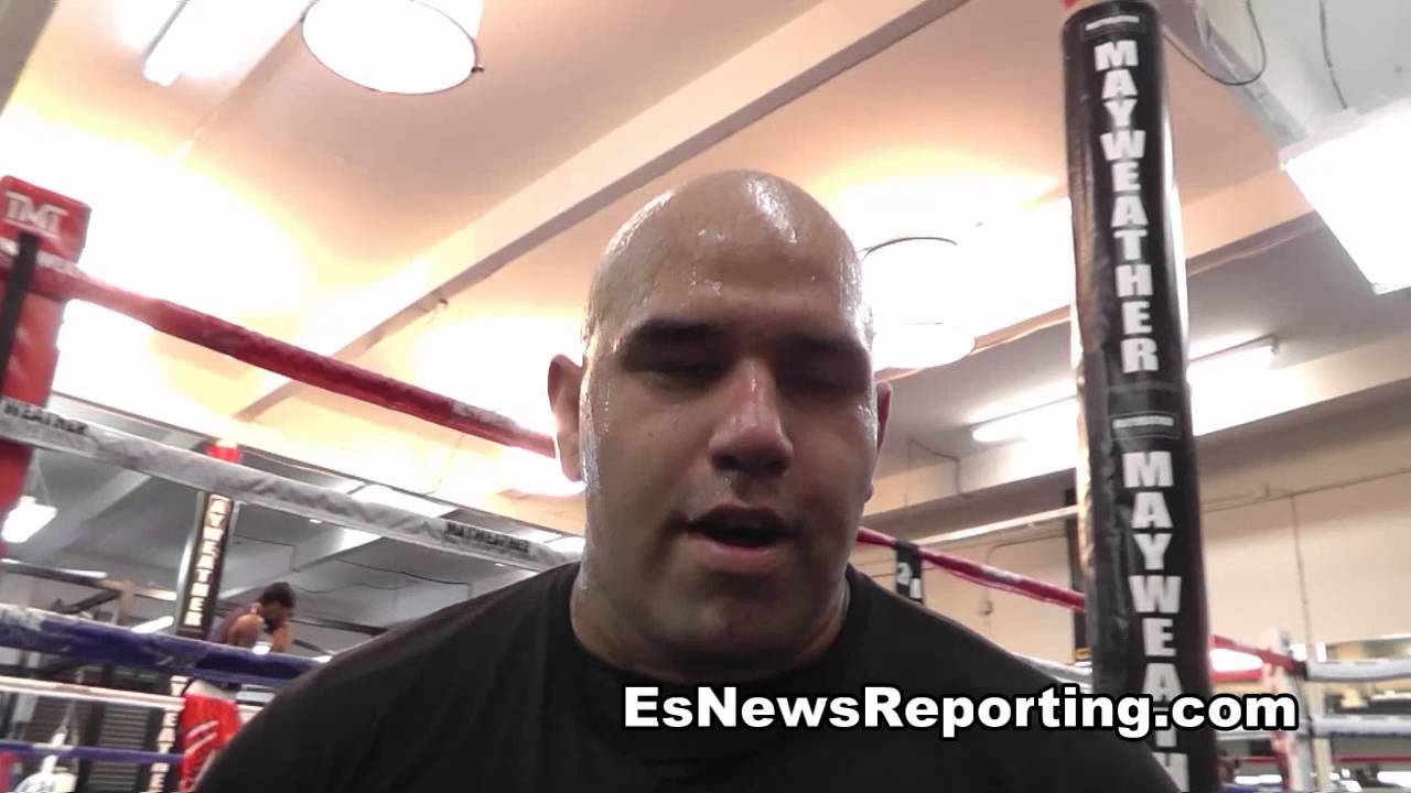 MMA star Ryan Martinez Working Out At Mayweather Boxing Club - YouTube