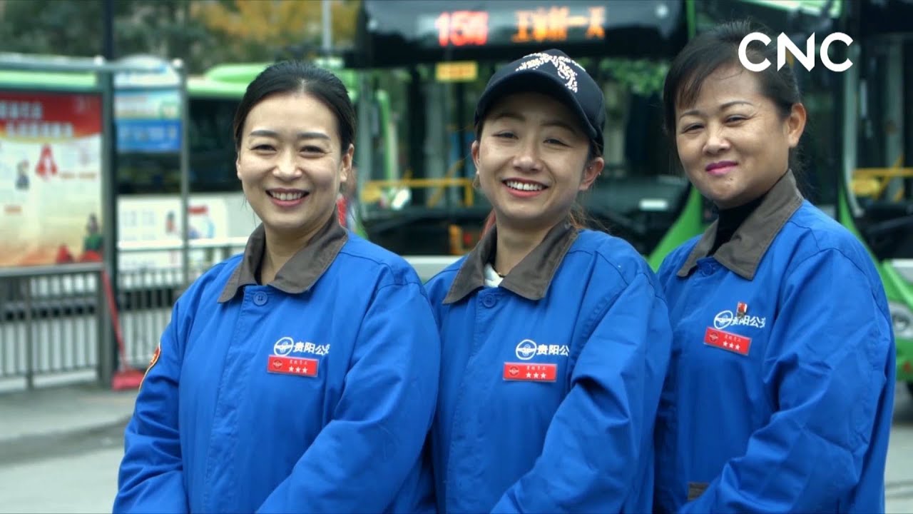 Women's Day: Meet China's First All-Women Bus Fleet - YouTube