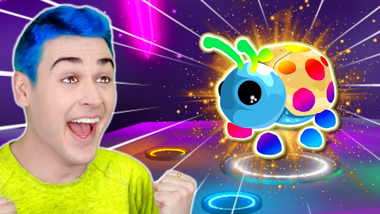 Making The *WORLD’S FIRST* MEGA NEON DIAMOND LADYBUG In Adopt Me ...