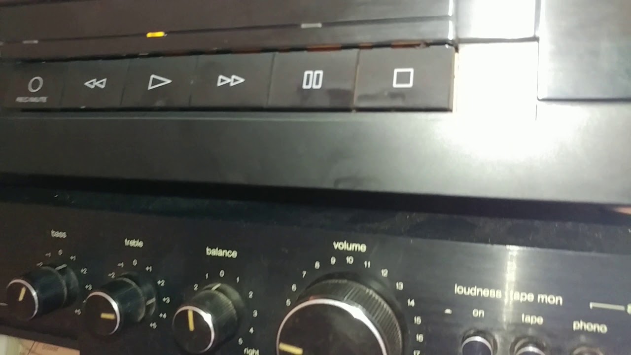 Grundig CF-303 cassette deck & National Panasonic SU-2400 amplifier ...