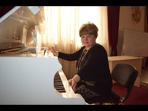 8 mart - Beynəlxalq Qadınlar günü münasibətilə NKPİ-nin əməkdaşının musiqli təbriki