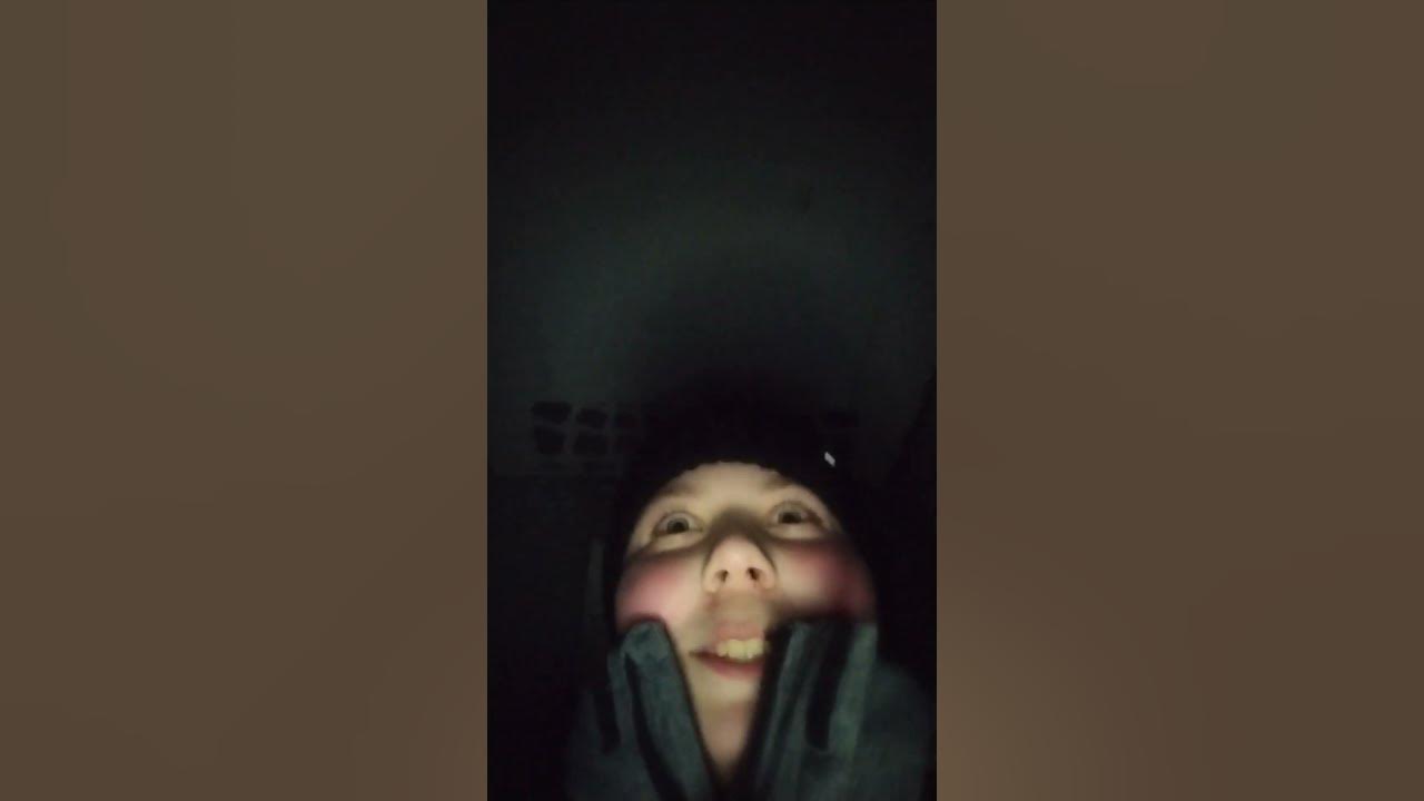 застряли в лифте 😭 Youtube