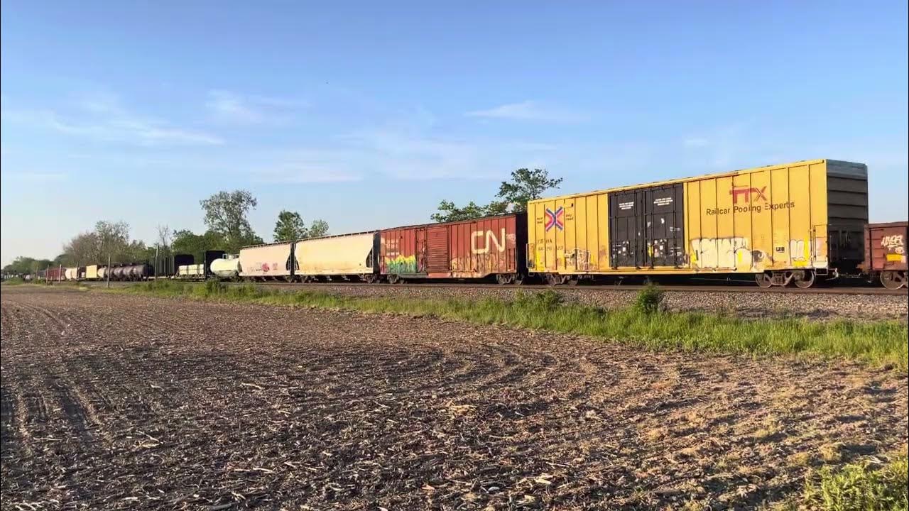 NS 189 heading into Muncie - YouTube
