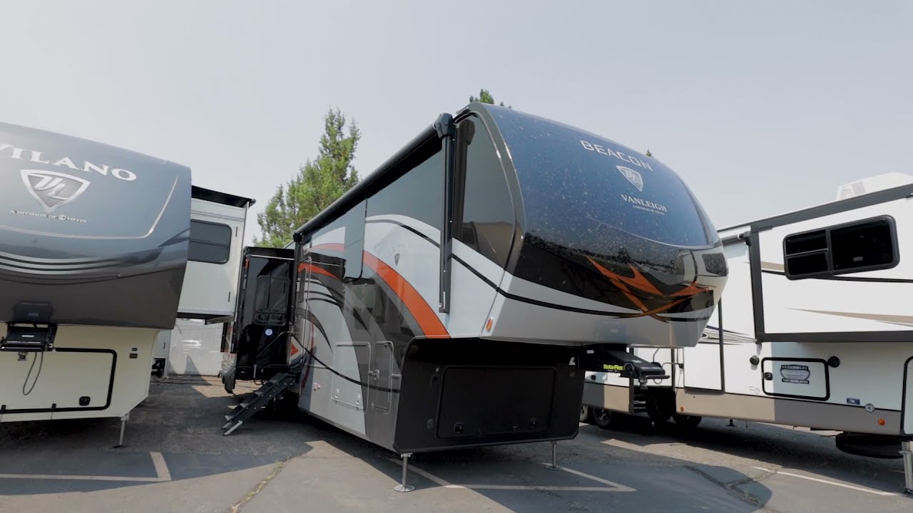 2022 Vanleigh RV Beacon 41LKB - Luxury 5th Wheel - YouTube