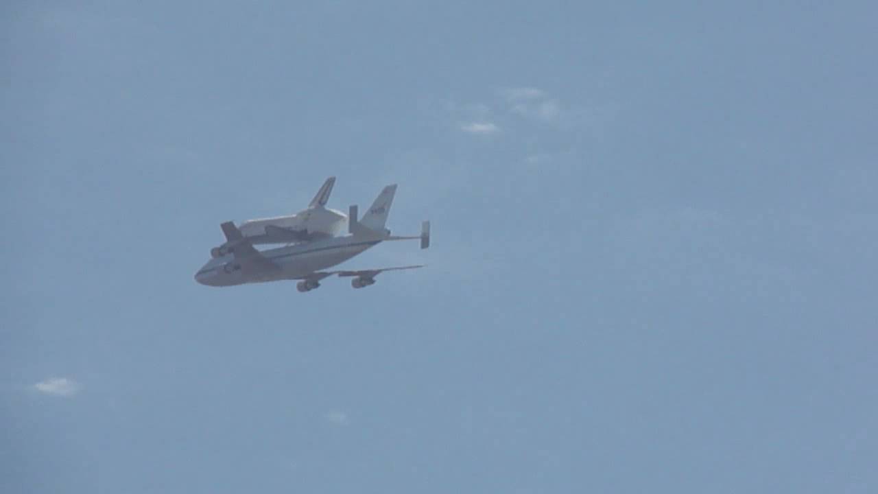 Space Shuttle Endeavour Flying over Angel Stadium - YouTube