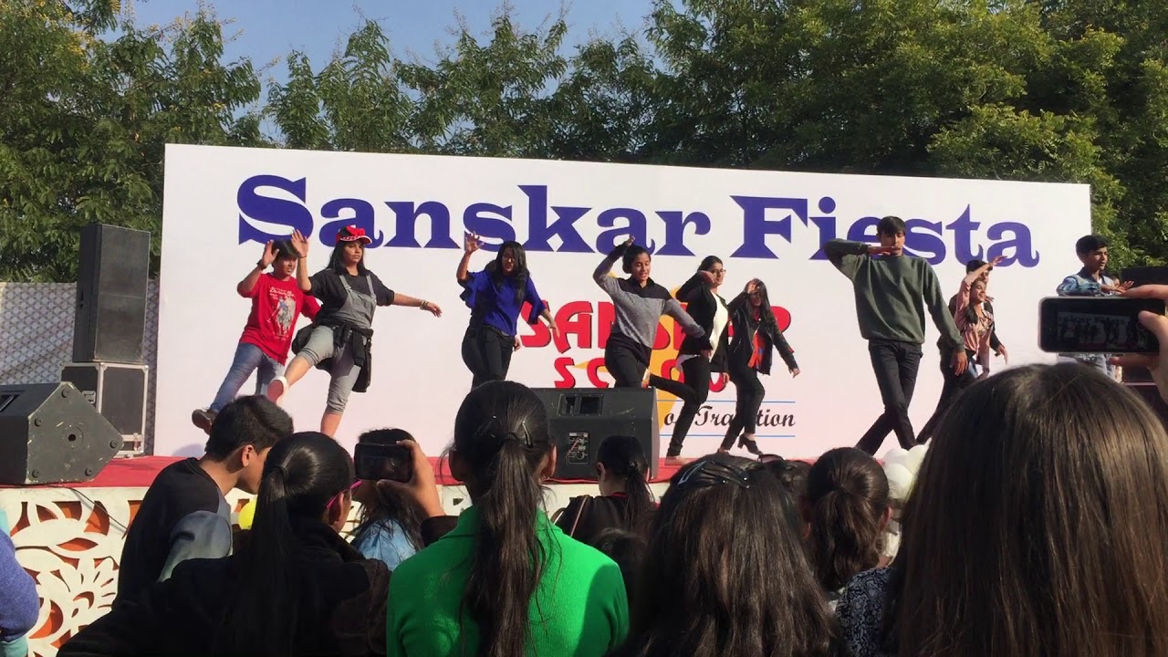 Sanskar school - Fiesta 2k18 - YouTube