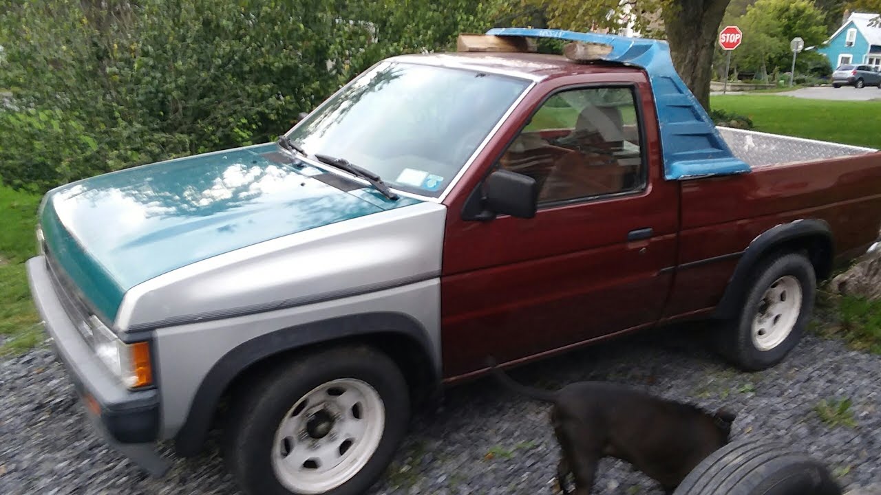 Lund Racerback Nissan Hardbody - YouTube